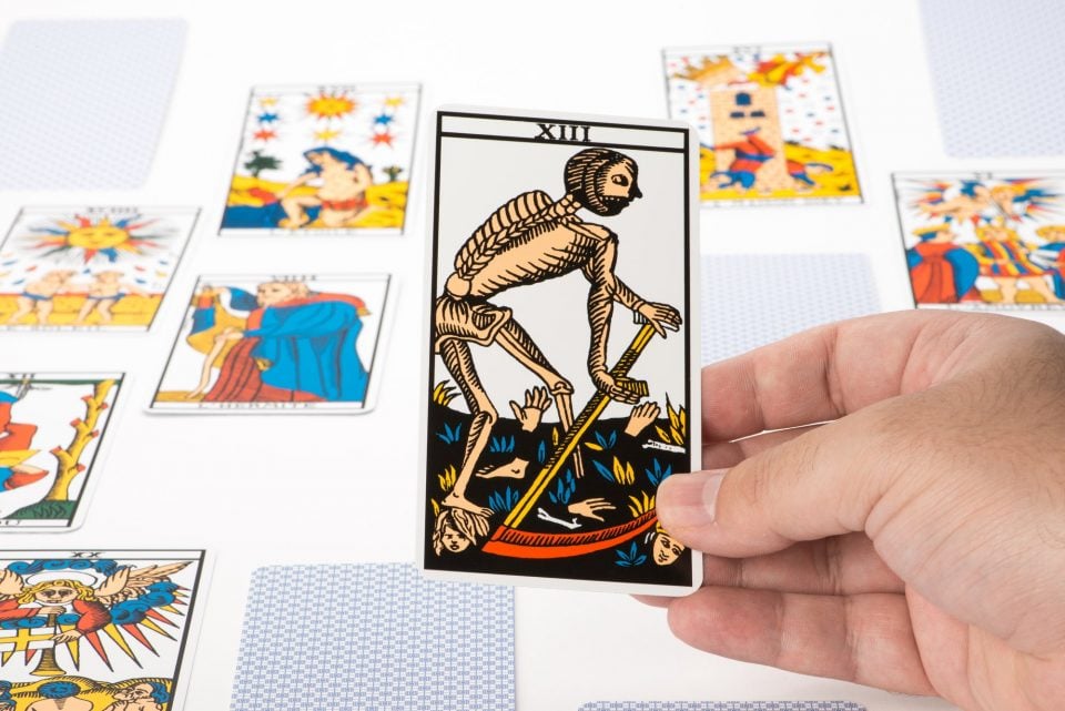 the-death-discover-the-meaning-of-this-tarot-card-wemystic