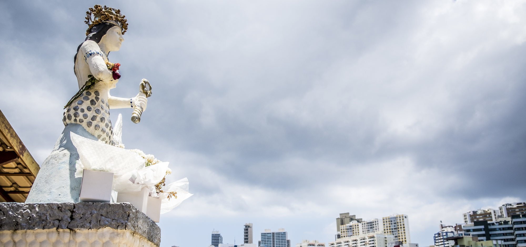 Iroko, conoce al Orisha de los deseos buenos y malos - WeMystic