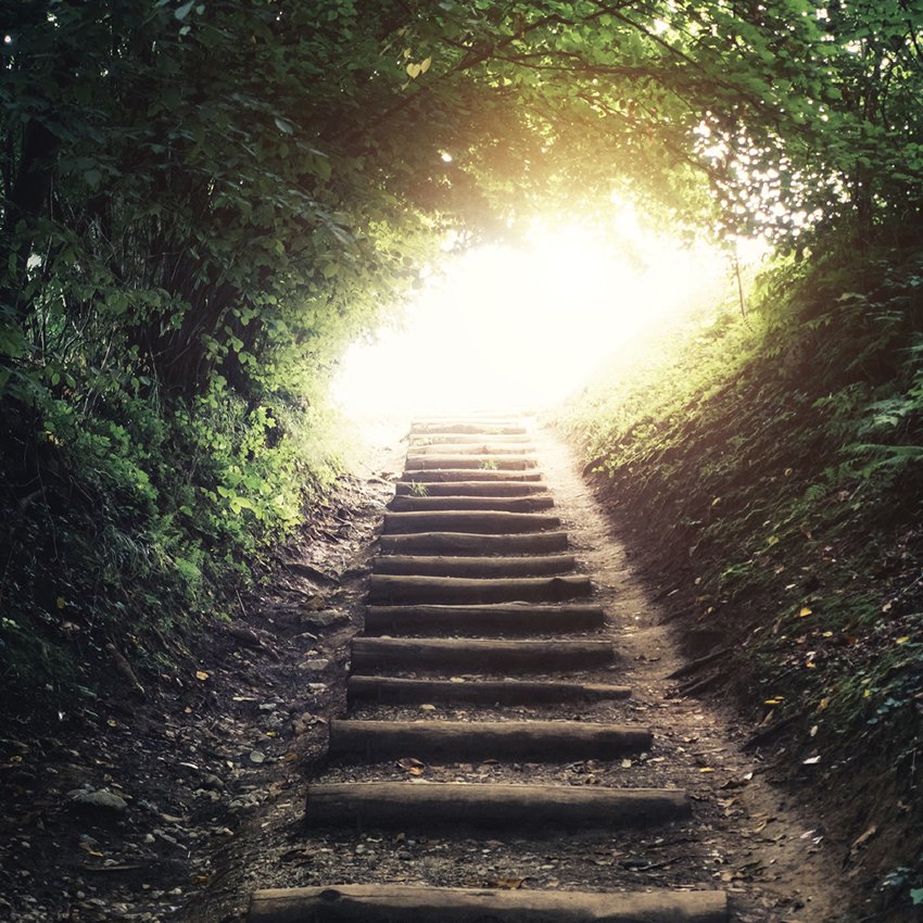 Mediumnidad. ¿Qué es y cómo desarrollarla? - WeMystic