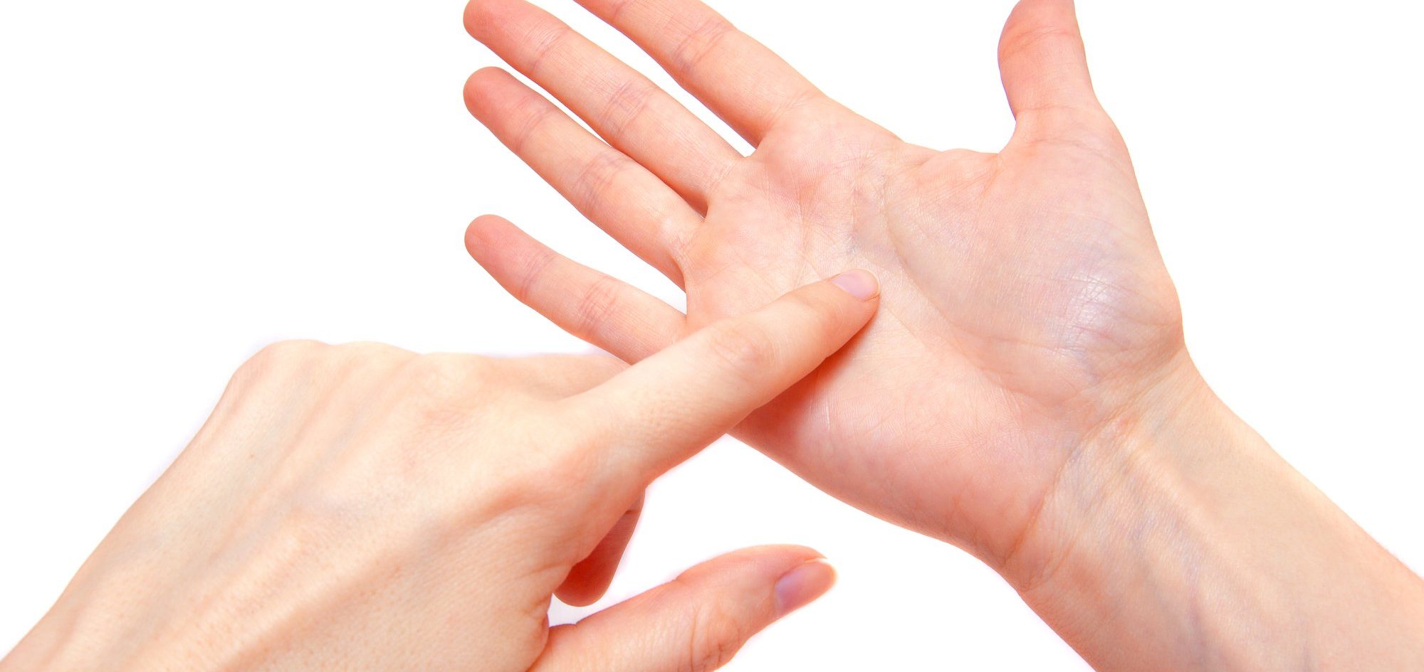 M en la mano, descubre el significado de su presencia - WeMystic