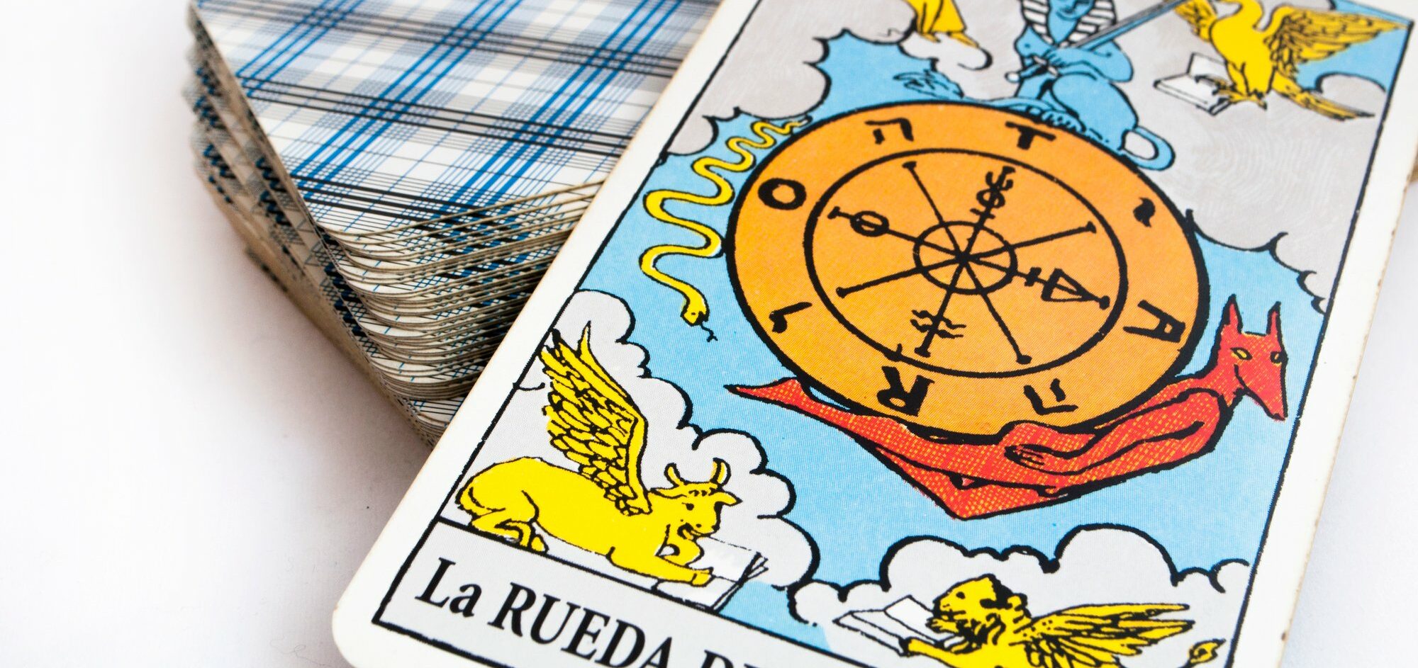 Conoce el Arcano de Septiembre 2021: La Rueda de la Fortuna - WeMystic