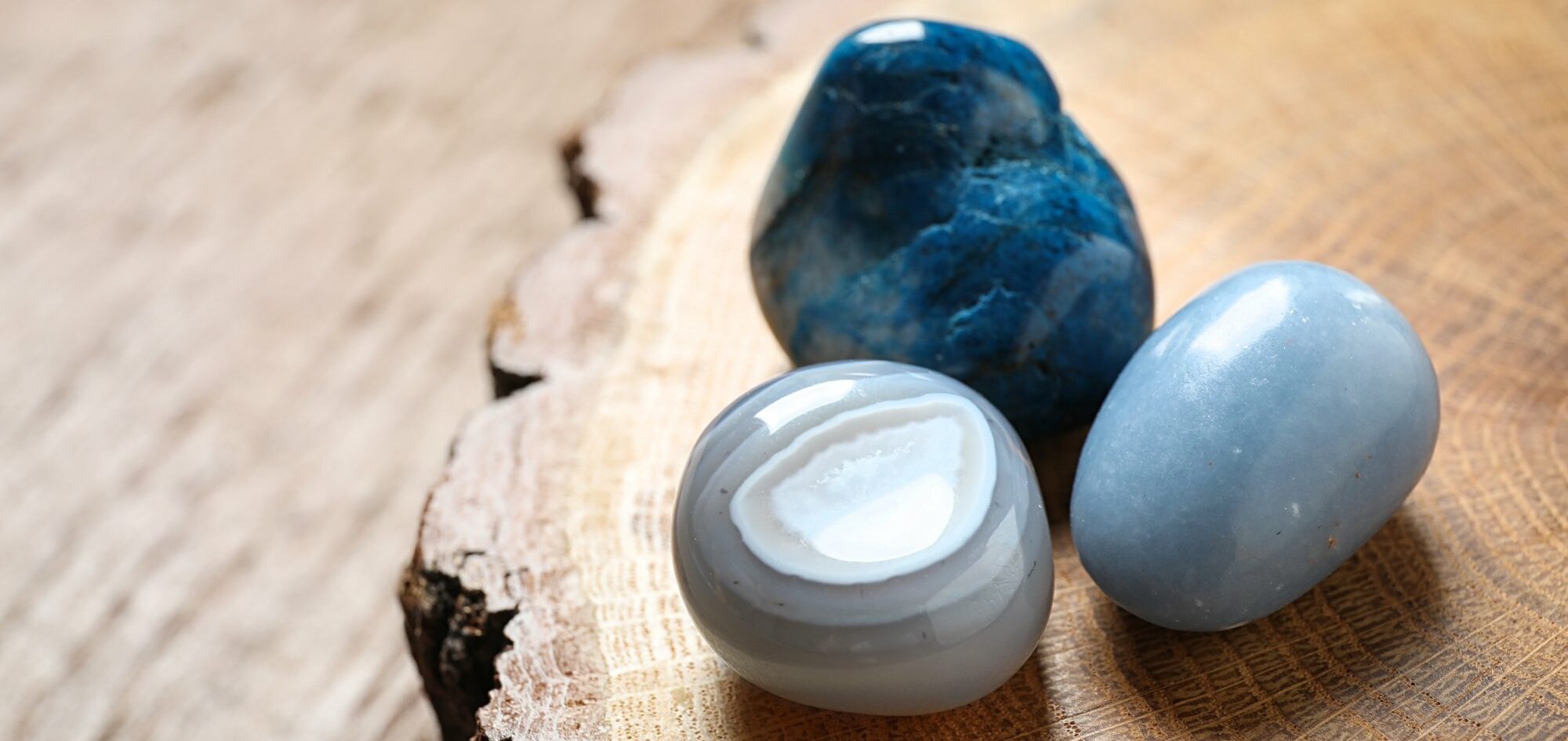 Angelite: Discover the Most Esoteric Crystal - WeMystic