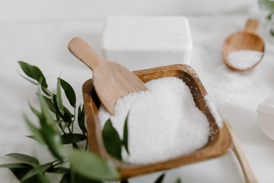 Attract Money with Salt: Learn 3 strong rituals - WeMystic