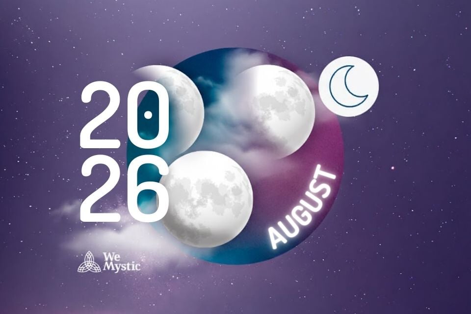 Moon Phase Calendar for August 2026 | WeMystic